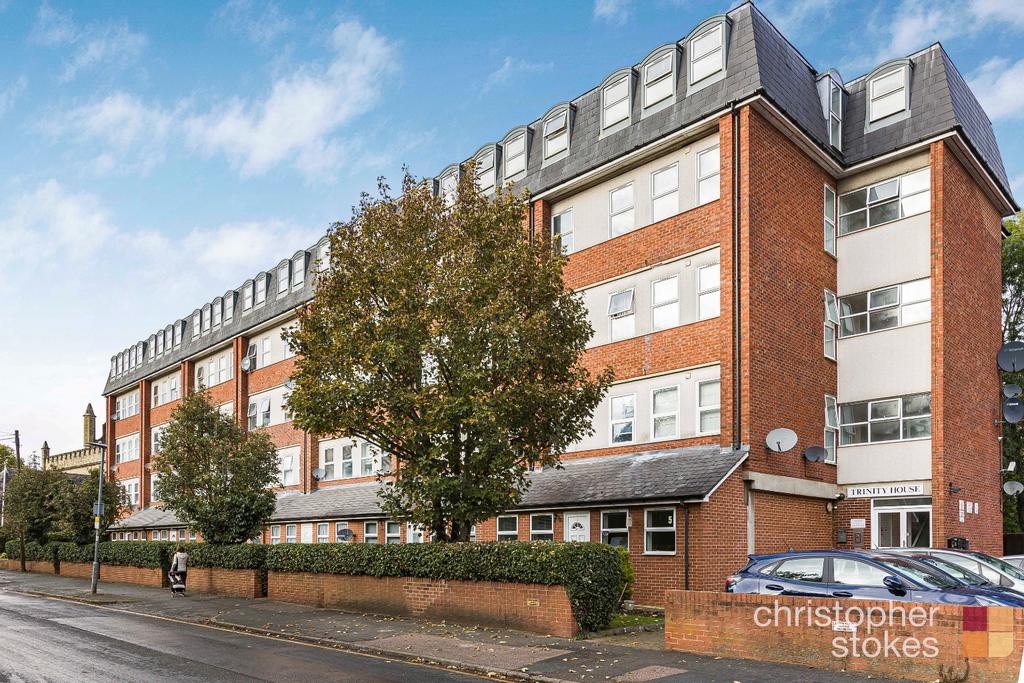 Trinity House, Trinity Lane, Waltham... 2 bed flat - £257,500