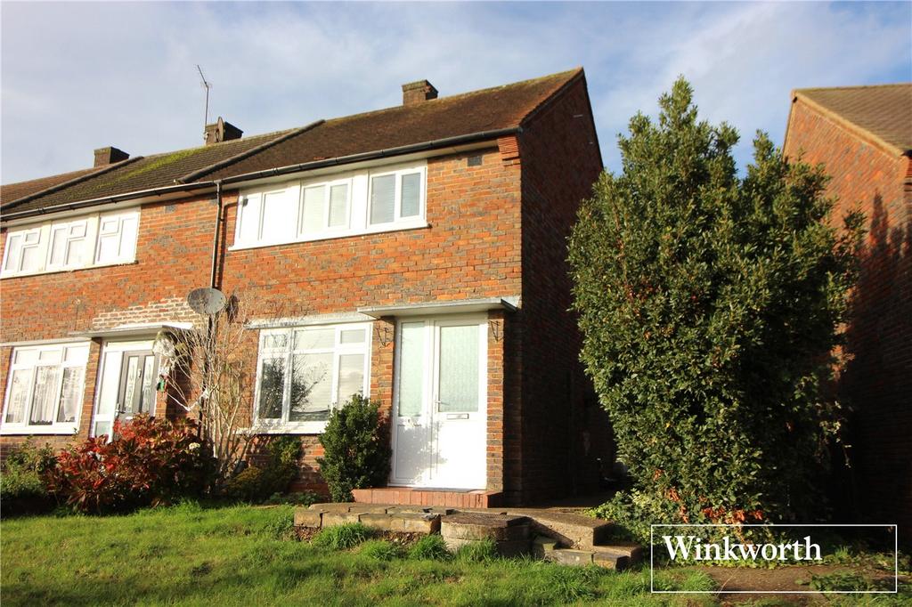 Reston Path, Borehamwood... 3 bed end of terrace house - £1,850 pcm (£ ...