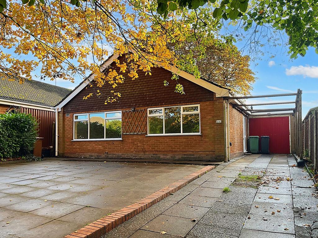 Harpur Road, Walsall, WS4 2 bed detached bungalow for sale - £360,000