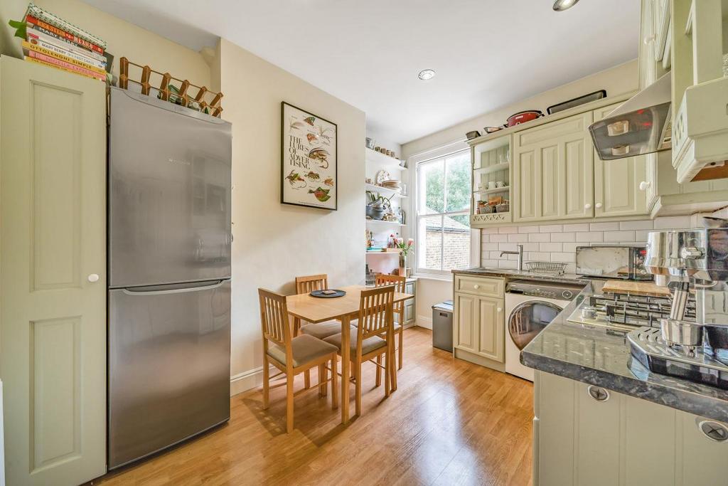 Fawe Park Road, London 2 bed flat - £700,000