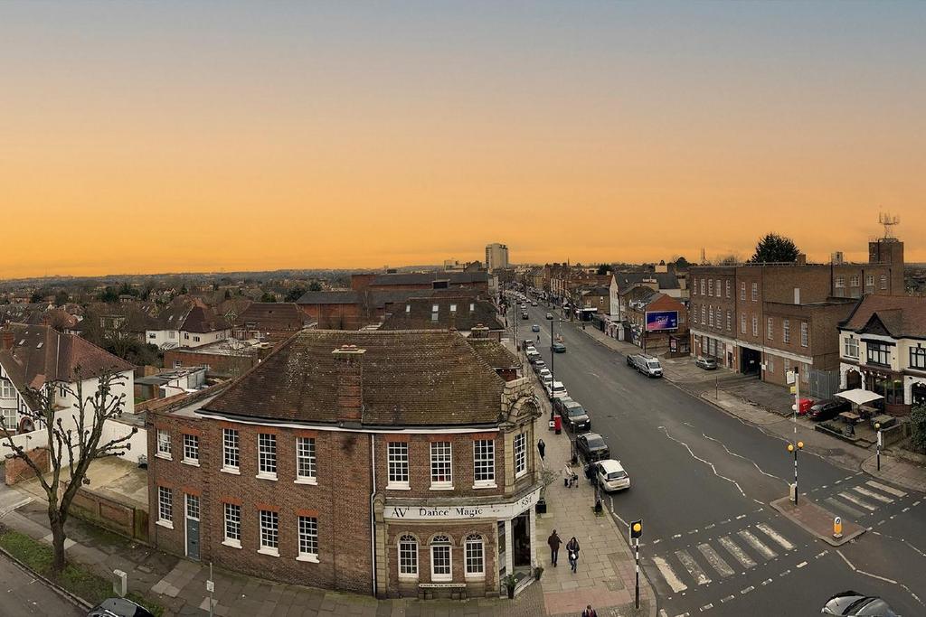 High Road, North Finchley 1 bed flat for sale - £140,000