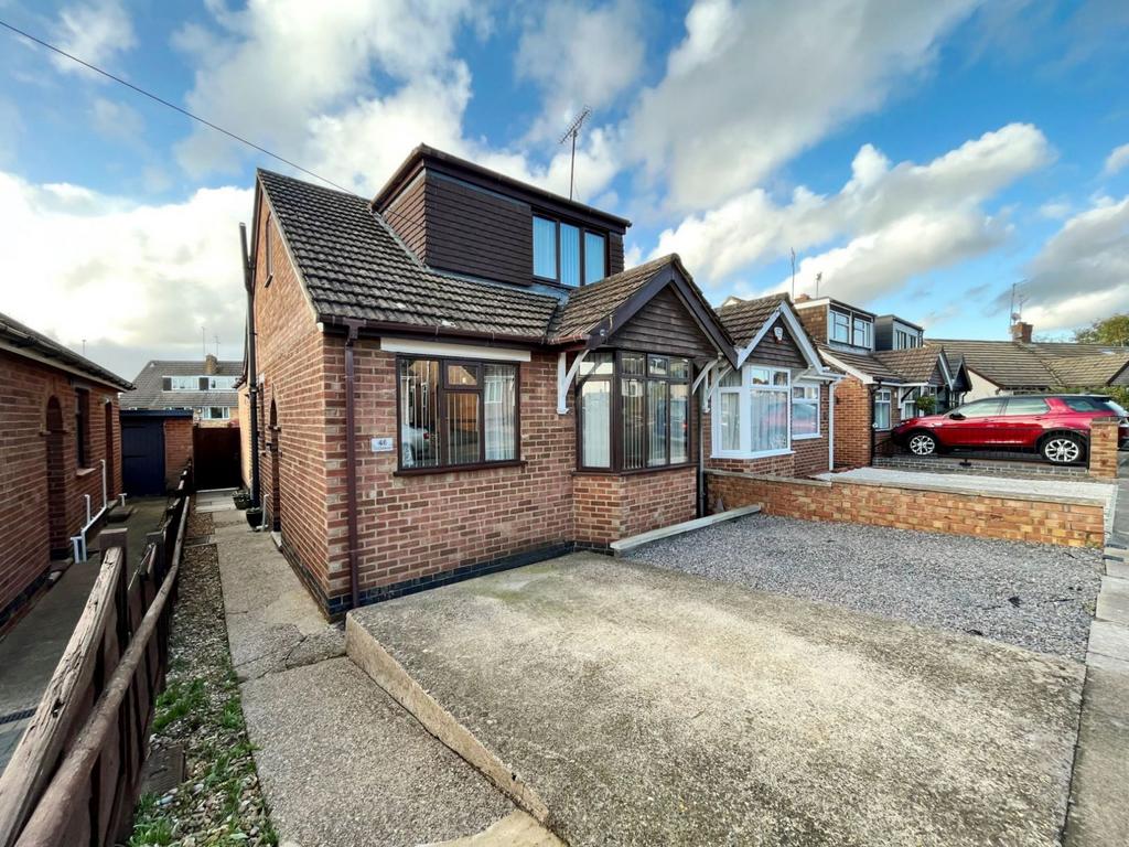 Gillsway, Kingsthorpe Village, Northampton NN2 8HU 3 bed semi-detached ...