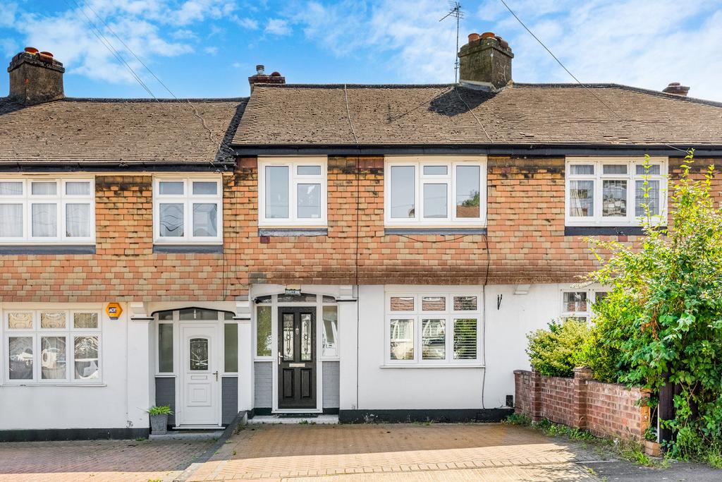 Rose Walk, Surbiton, KT5 3 bed terraced house - £575,000