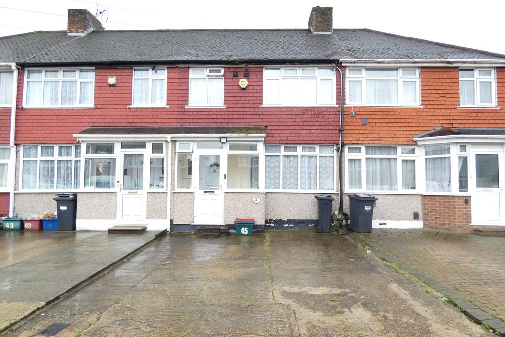 Lansbury Avenue, Feltham 3 bed terraced house for sale - £437,500