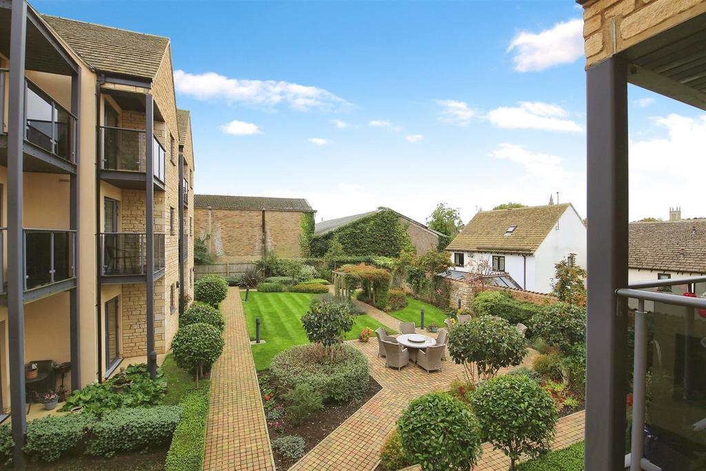Stukeley Court, Barnack Road, Stamford 1 bed apartment for sale - £220,000
