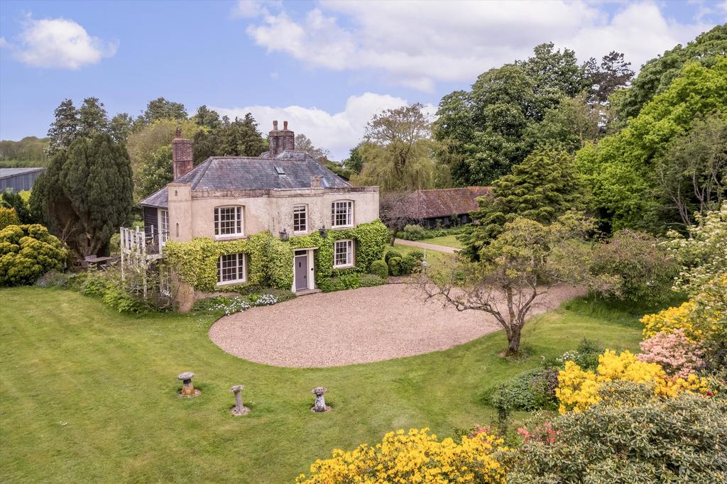 Wichling, Near Sittingbourne, Kent, ME9 5 bed detached house - £1,500,000