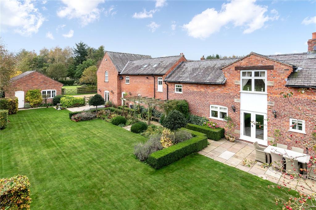 Lapwing Lane, Lower Withington, Cheshire, SK11 5 bed barn for sale - £ ...