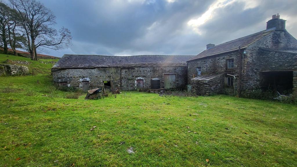 Howgill, Kendal, LA8 Farm for sale - £699,950