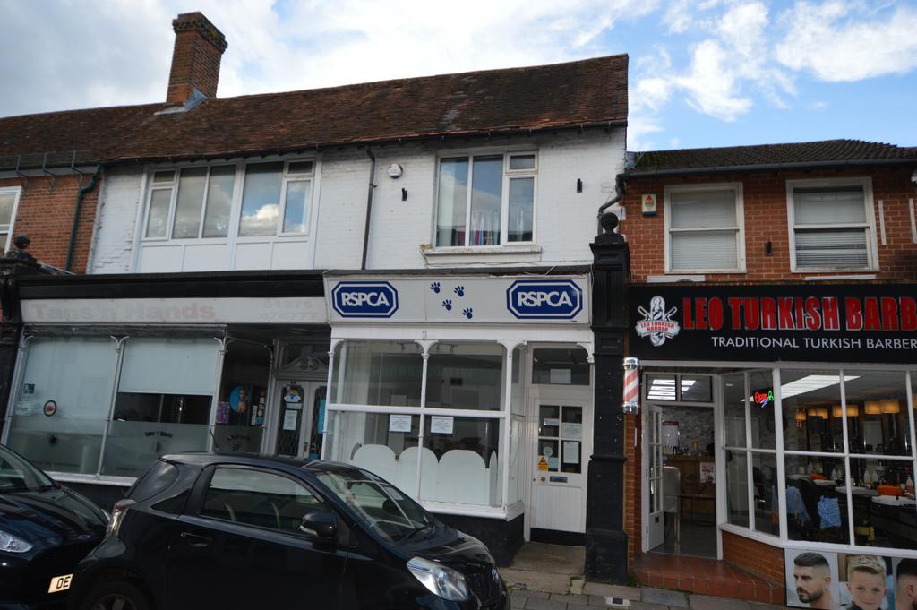 High Street Bagshot Property - £1,542 pcm (£356 pw)