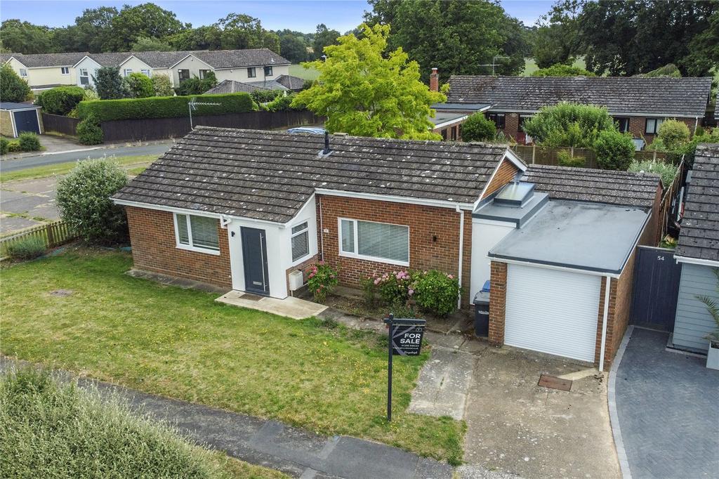 Chaplin Road, East Bergholt... 2 bed bungalow - £375,000