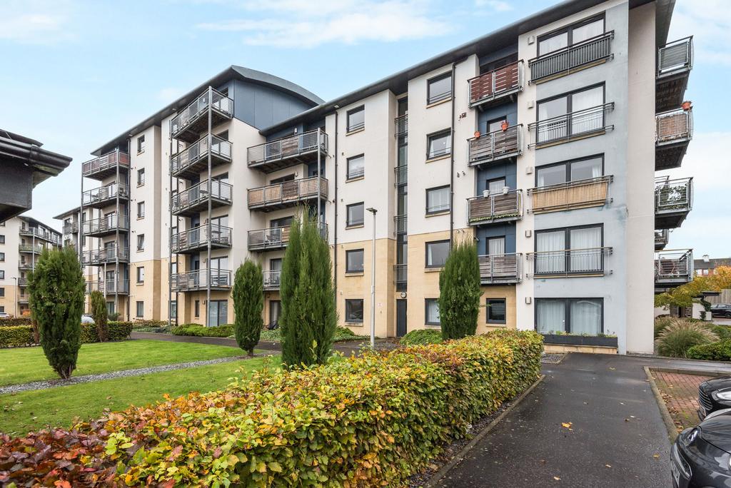 33 (Flat 4) Peffer Bank, Peffermill... 2 bed ground floor flat - £169,000