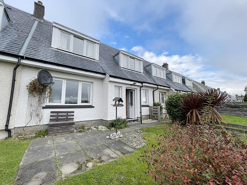 Strone Brae, Strone, Argyll and Bute, PA23 3 bed terraced house for ...