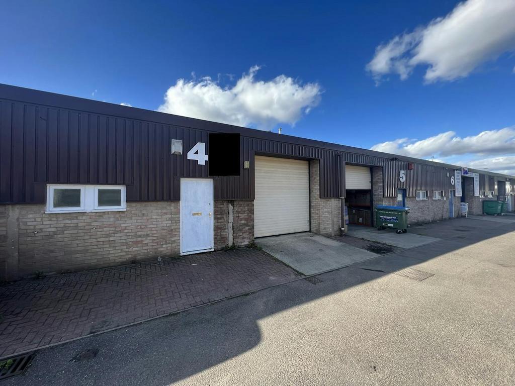 Aylesbury HP19 Industrial unit for sale - £220,000
