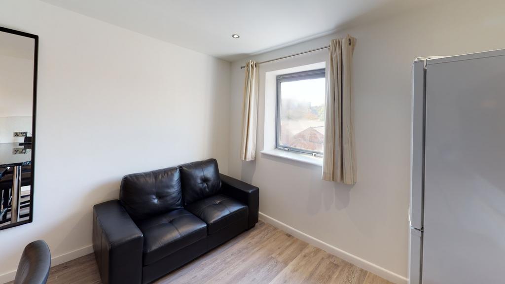 2.3 Cymbeline House, Cymbeline House... 3 bed flat - £2,197 pcm (£507 pw)