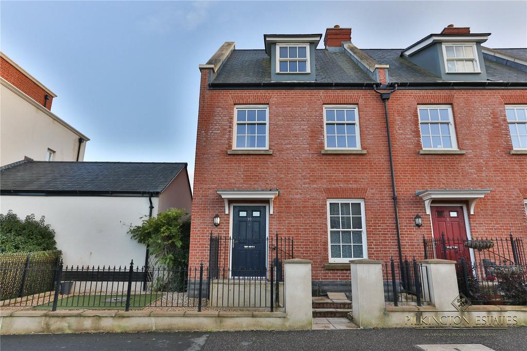 Sherford, Plymouth PL9 3 bed end of terrace house - £315,000