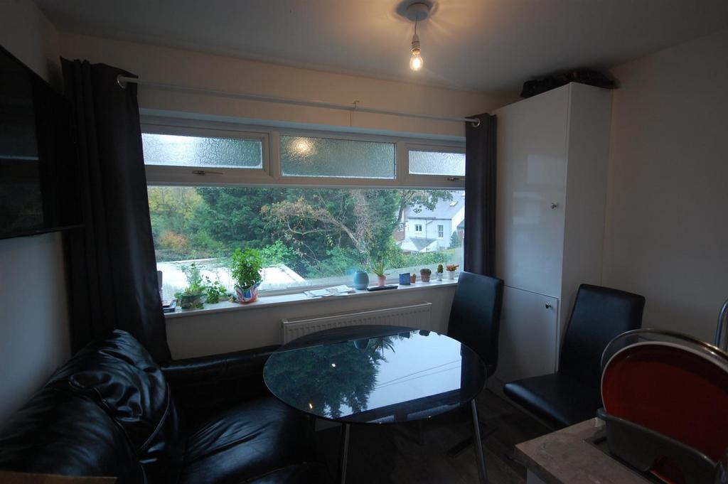 The Hallgarth, Durham City 2 bed apartment - £1,473 pcm (£340 pw)