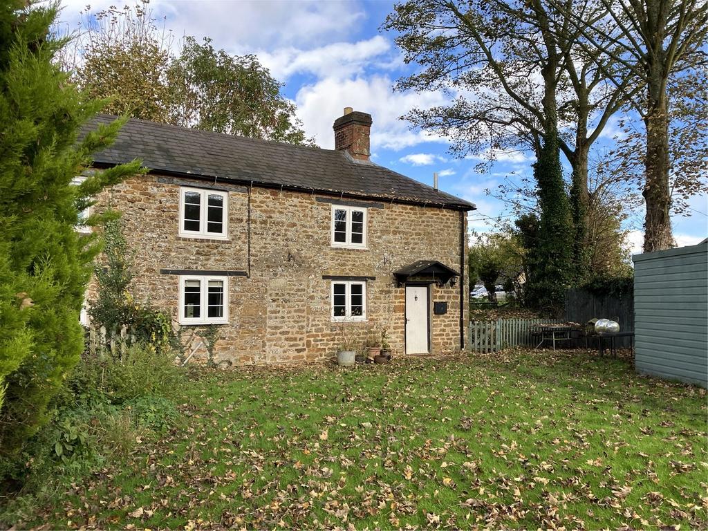 Yew Tree Cottages, Chapel Lane... 2 bed semi-detached house - £900 pcm ...