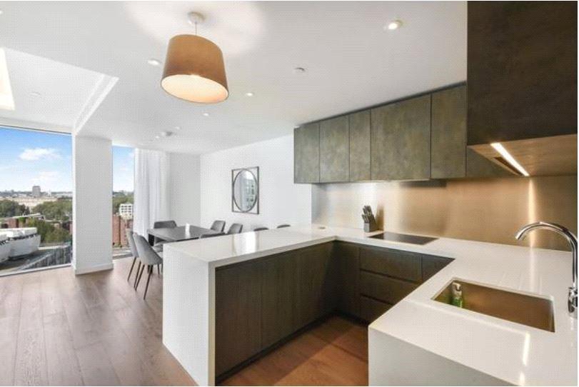 Carnation Way, Thames City, SW8 3 bed apartment - £6,500 pcm (£1,500 pw)