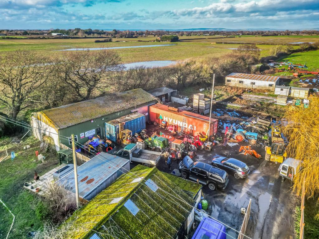 Almodington Lane, Earnley... Property - £375,000