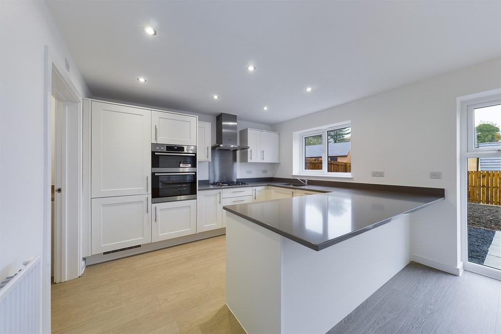 Barnaby Way, Jameson Manor, Newcastle Upon Tyne 4 bed property - £2,500 ...