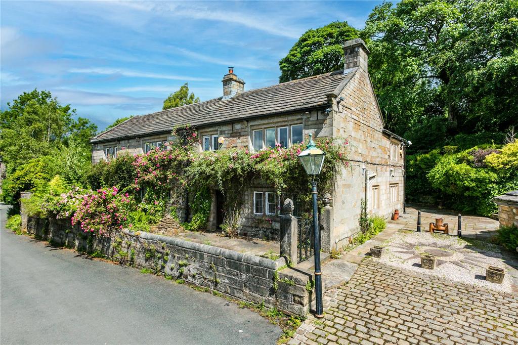 Furlane House, Kinders Lane, Greenfield, Greater Manchester, OL3 5 bed ...