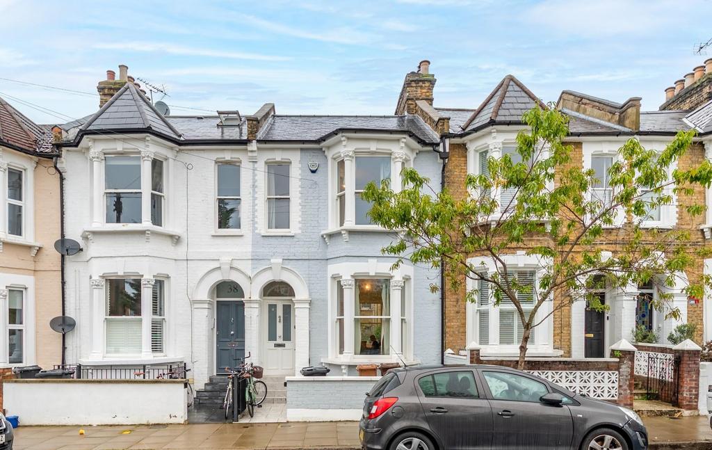 Pellerin Road, London, N16 4 bed terraced house for sale - £1,250,000