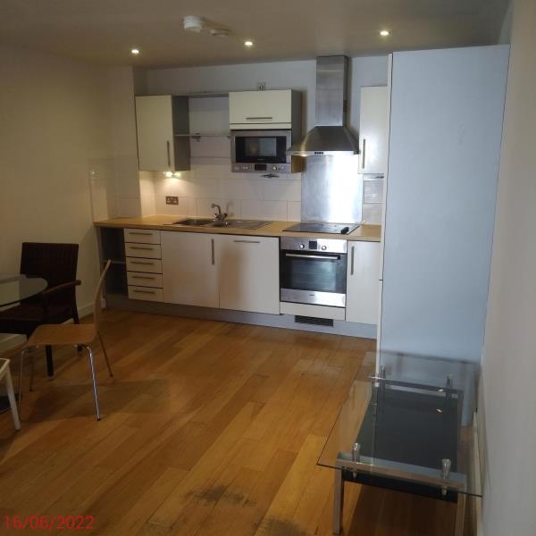 Broad Quay, Bristol, BS1 4AU 1 bed apartment - £1,000 pcm (£231 pw)