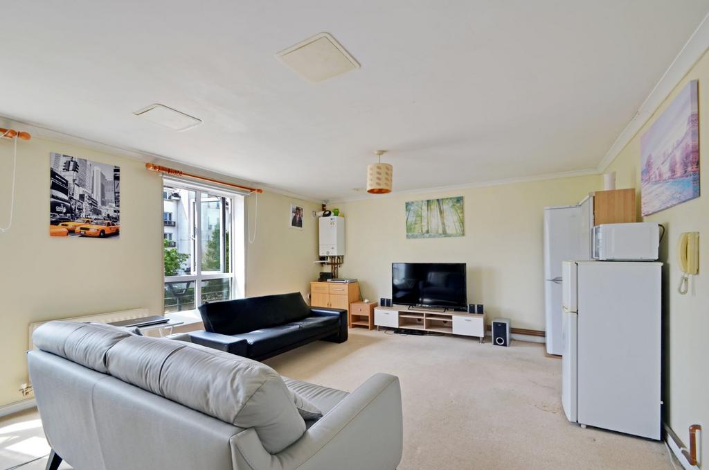 at 130 Felixstowe Road, Greenwich... 2 bed apartment - £112,000