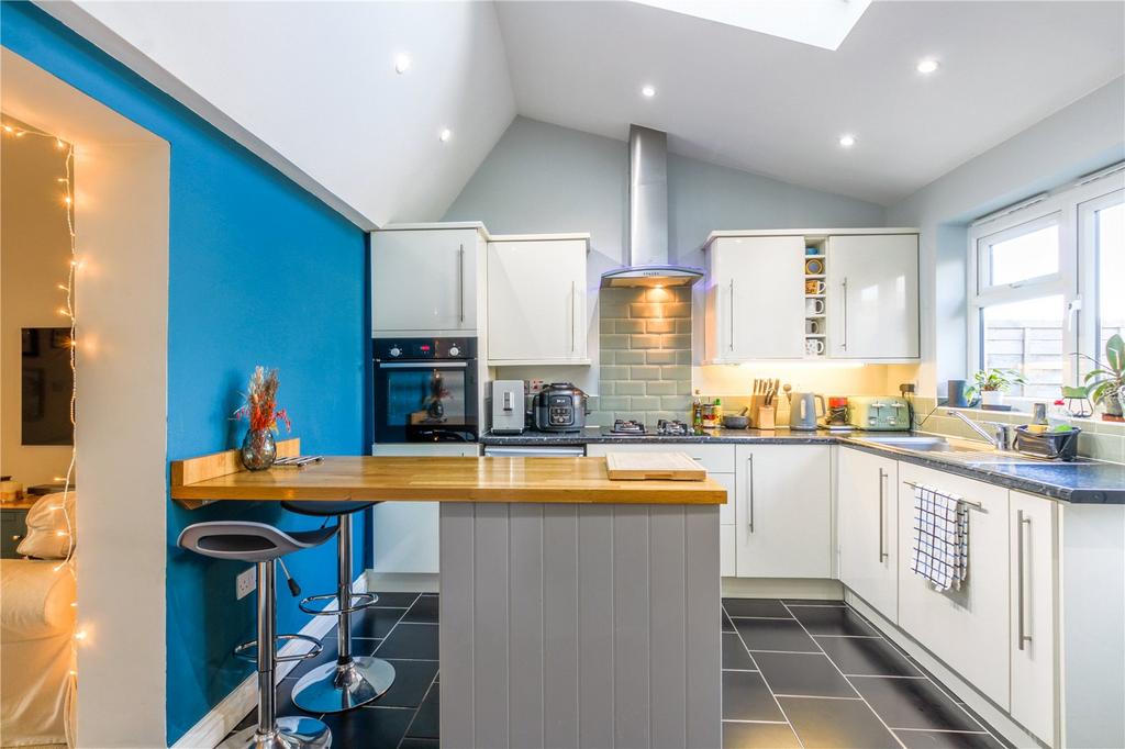 Risdale Road, Ashton Vale, BRISTOL, BS3 2 bed terraced house - £350,000