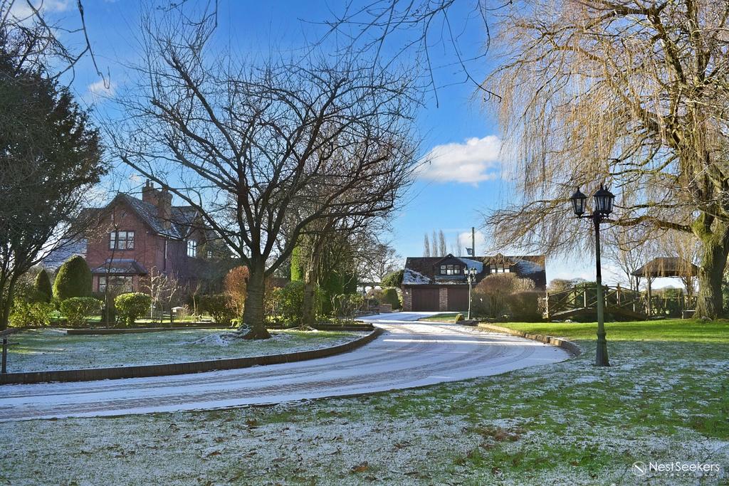 Marston Lane 4 bed detached house - £1,200,000