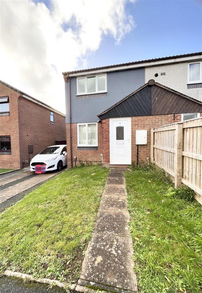 Castle Bank Gardens, Plymouth 2 bed house - £875 pcm (£202 pw)