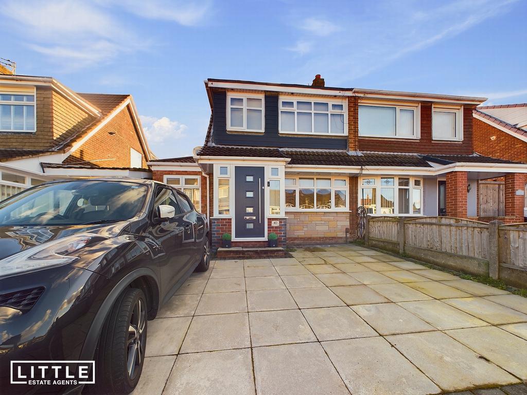 Bideford Avenue, Sutton Leach, WA9 3 bed semi-detached house - £190,000