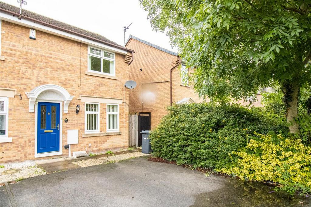 Rossett Close, Gamston, Nottingham... 2 bed semi-detached house - £ ...