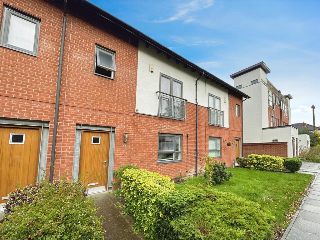 Montmano Drive, Didsbury, M20 3 bed house - £1,900 pcm (£438 pw)