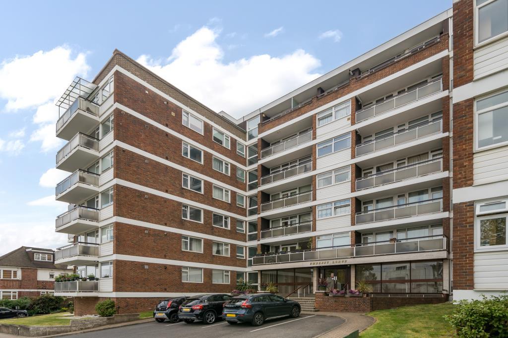Embassy Lodge, Regents Park Road, N3 2 bed flat for sale - £450,000