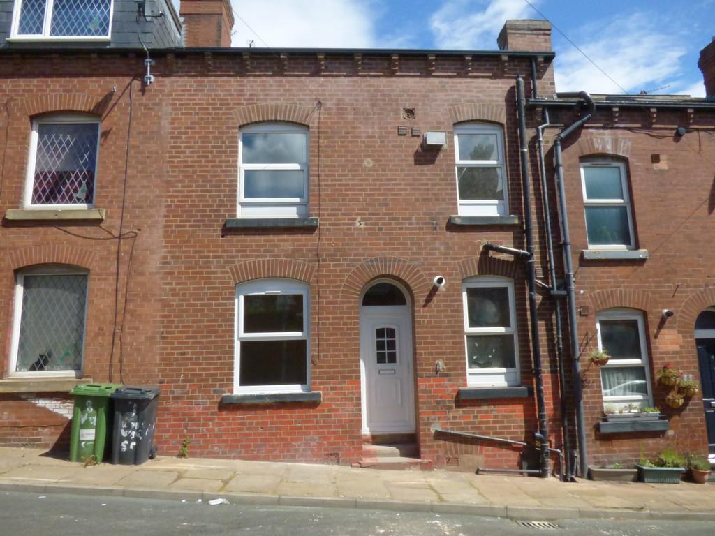 Woodview Street Leeds Ls11 2 Bed Terraced House £690 Pcm £159 Pw
