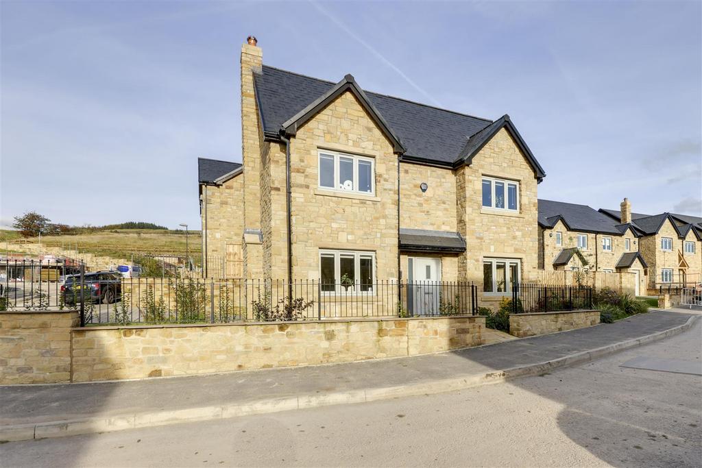 Meadow Edge Close, Higher Cloughfold... 4 bed detached house - £525,000