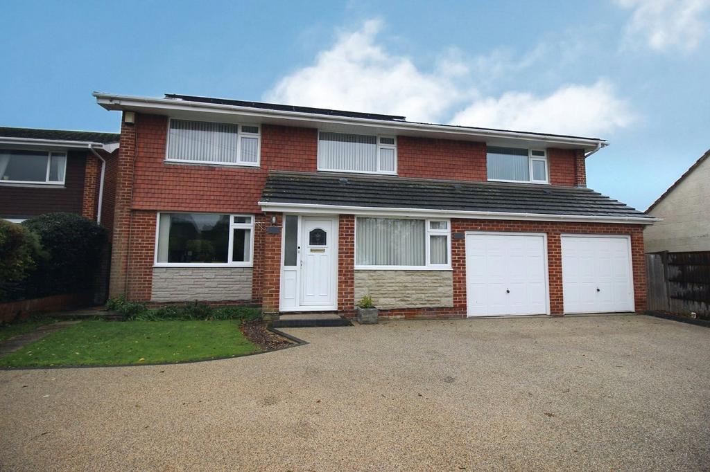 Mays Lane, Stubbington, Hampshire, PO14 5 bed detached house for sale ...