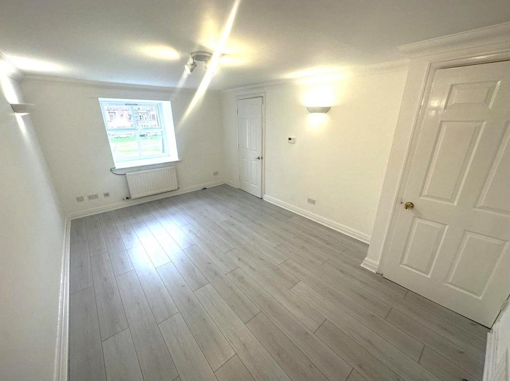 Centurion Court, Watling Street Road Preston PR2 8EW 2 bed flat for ...