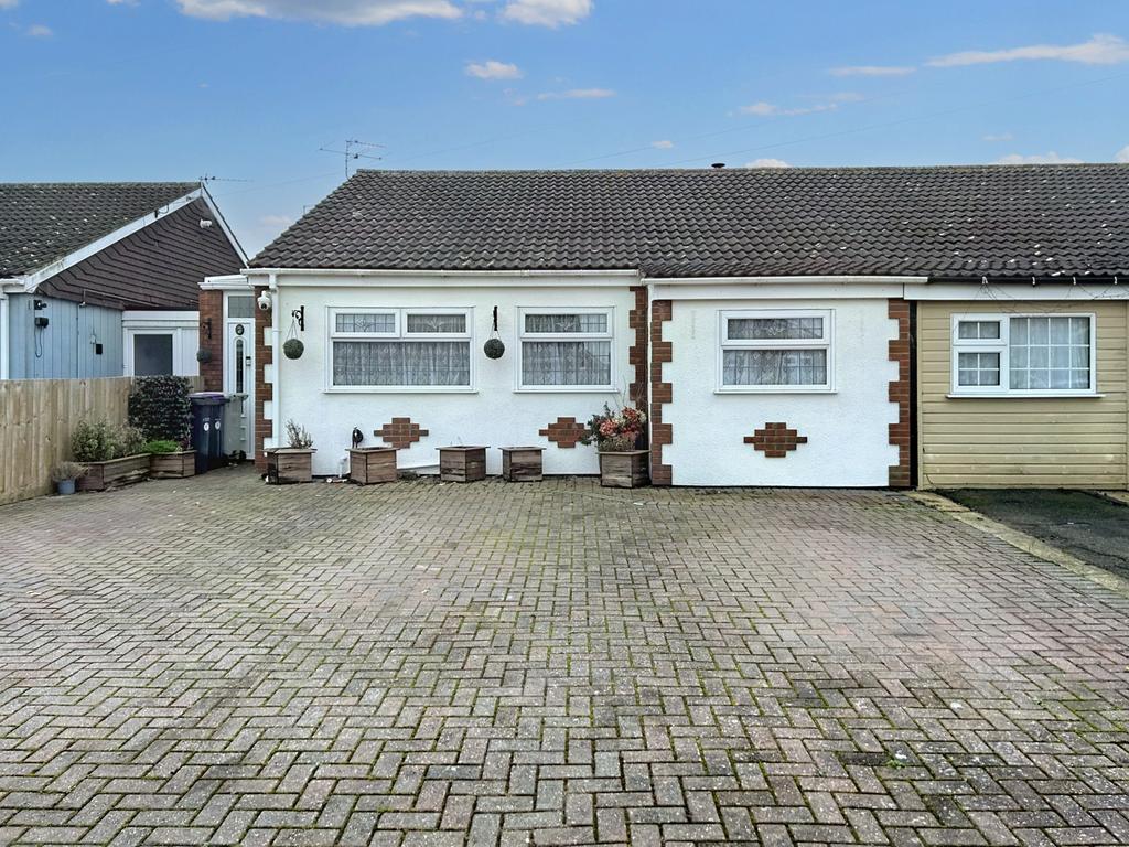 Beacon Way, Skegness, PE25 3 bed bungalow - £165,000