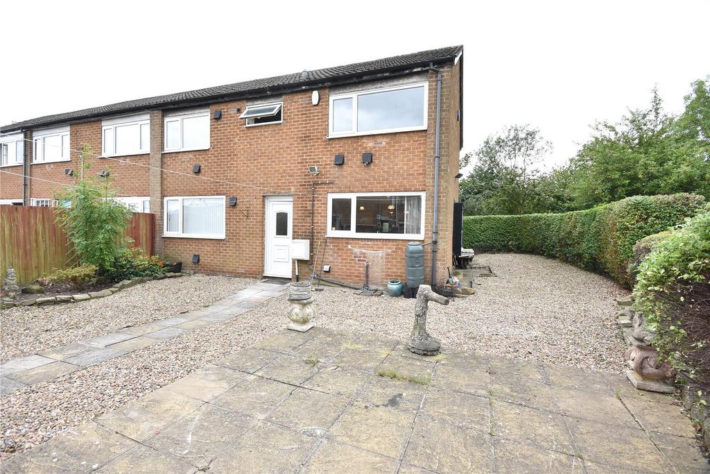 Sherburn Road, Leeds, West Yorkshire 4 bed house - £195,000