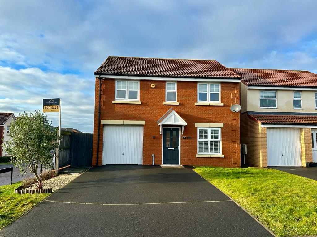 Auckland Close Houghton Le Spring Dh4 4 Bed Detached House £220 000