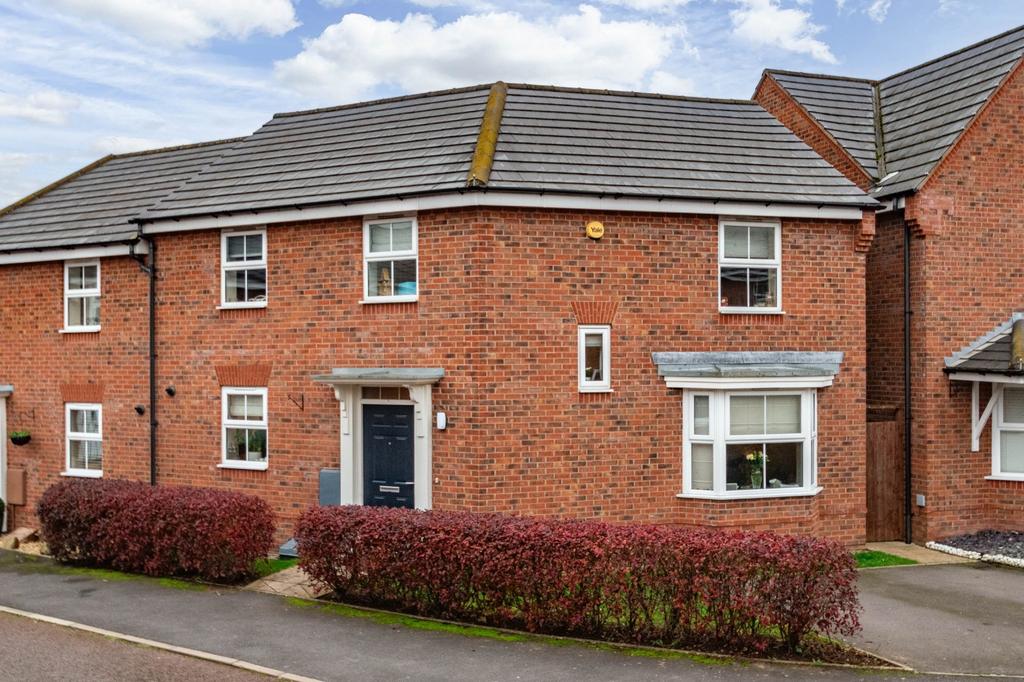 John Corbett Drive, Amblecote... 3 bed semi-detached house - £290,000