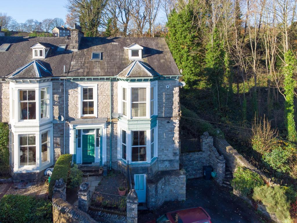 16 Horncop Lane, Kendal 5 bed end of terrace house - £650,000