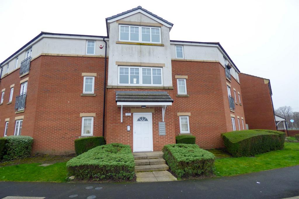 Low Lane, South Shields 2 bed flat - £75,000