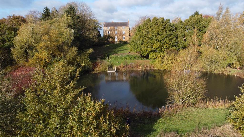 Development Opportunity, Halstead... 5 bed detached house for sale - £ ...