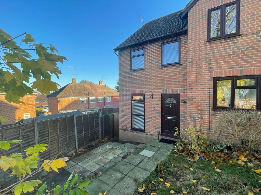 Yalding Close, Frindsbury 2 bed end of terrace house for sale - £250,000
