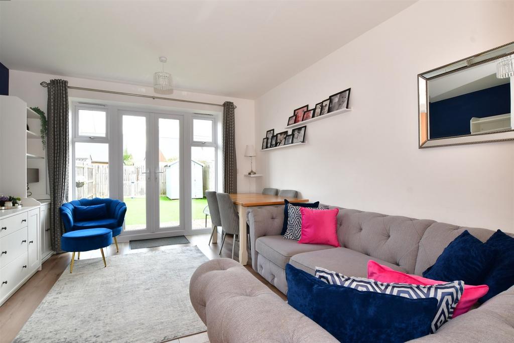 Manley Boulevard, Holborough Lakes, Snodland, Kent 2 bed end of terrace ...