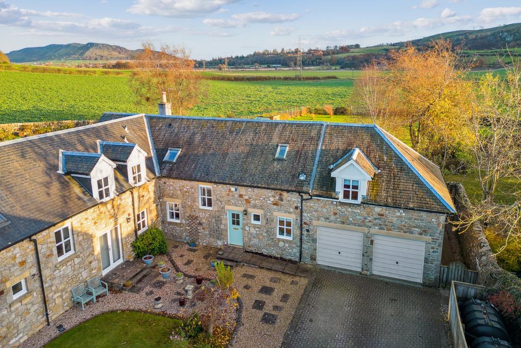 Carsegour Steadings, Cleish, Kinross... 4 bed semi-detached house - £ ...