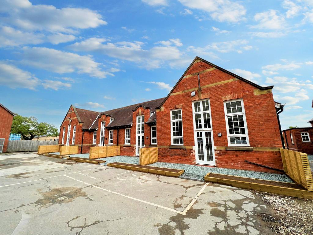 Hallgate, Cottingham HU16 1 bed flat - £650 pcm (£150 pw)